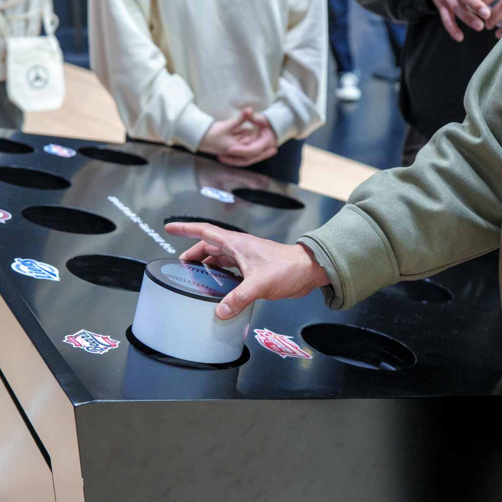 Media Cube - Ablelab